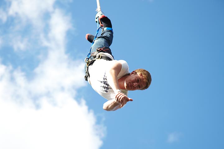 300ft Bungee Jump for One | Activity Superstore