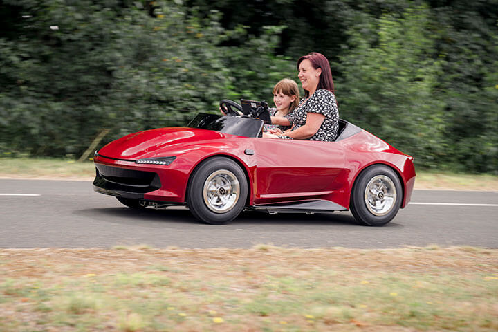 Firefly Driving Experience | Activity Superstore